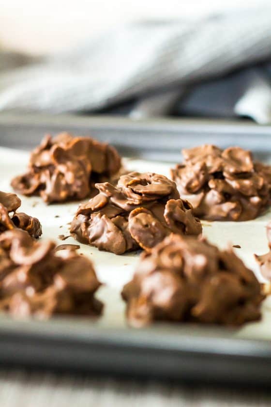Chocolate Peanut Butter Cornflake Cookies - Simply Bake