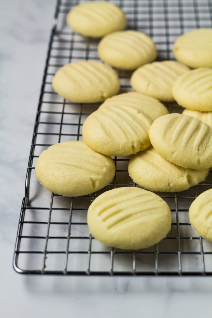 Melting Moments (Butter Cookies) - Simply Bake