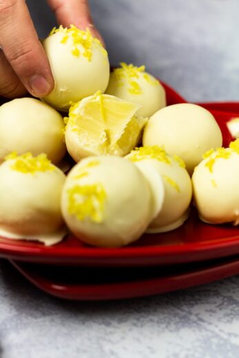 Easy Lemon Truffles - Simply Bake