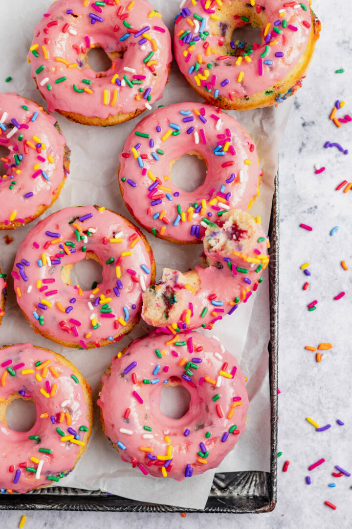 Baked Funfetti Doughnuts - Simply Bake